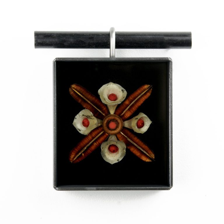 Wall Hangings : Andrea Haffner